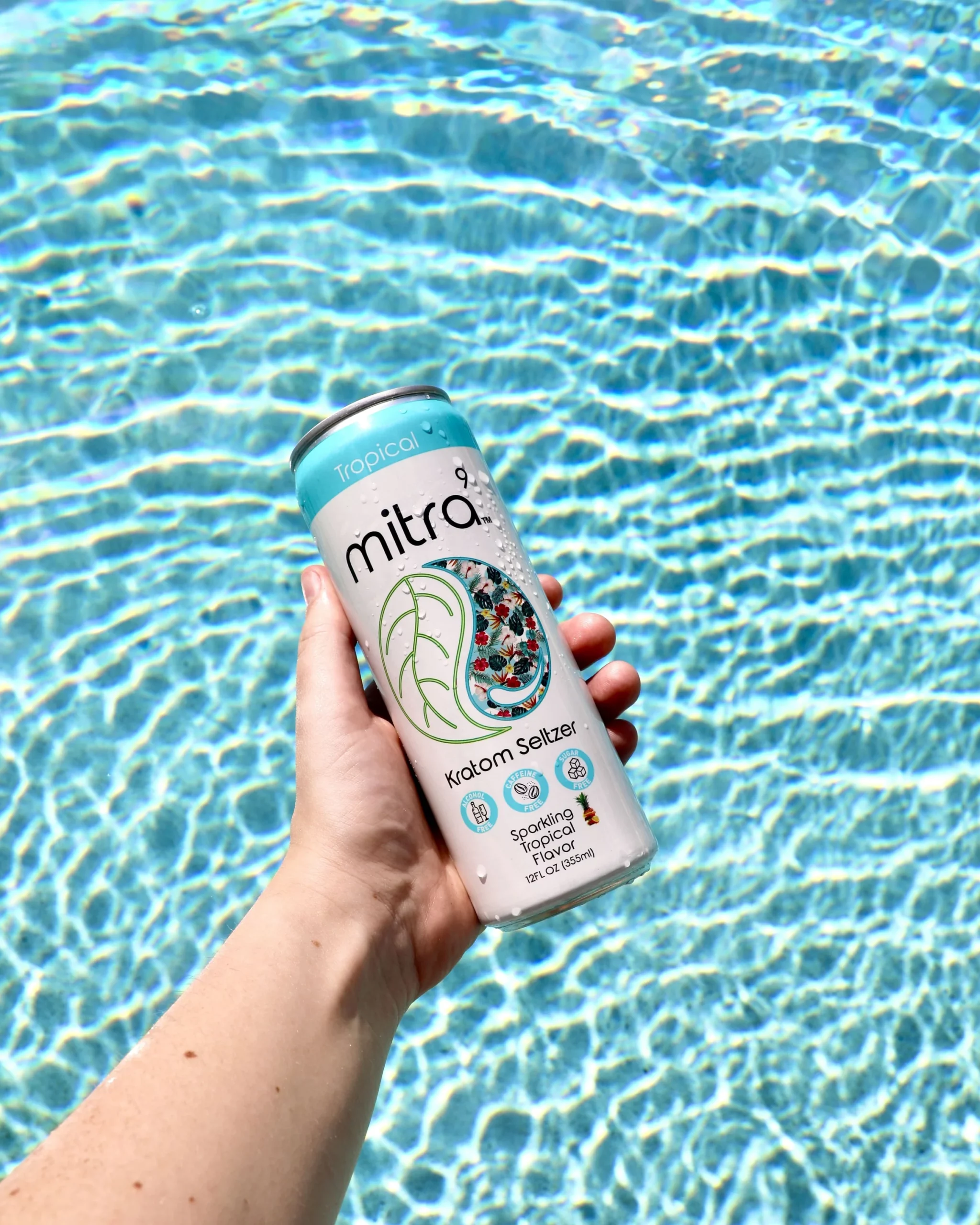 A Review of Mitra9's Kratom Seltzer | Dry Bar